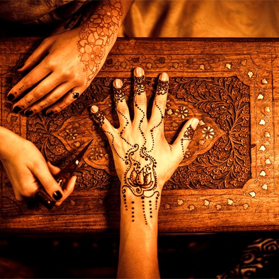 Mehendi & Henna Design Course | Accredited Online Diploma - Centre Of ...
